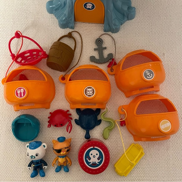 Toys | Octonauts Octopod Light Blue Base Complete Set With Figures And ...